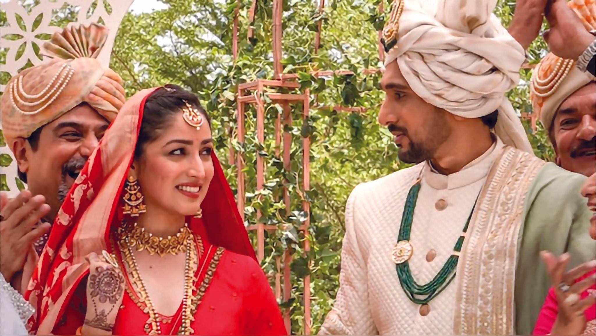 ‘Dhoom Dhaam’ Movie Review: A Dysfunctional Marriage of Genres