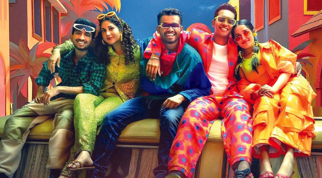 'Nilavuku Enmel Ennadi Kobam' Movie Review: Dhanush's Featherweight ...